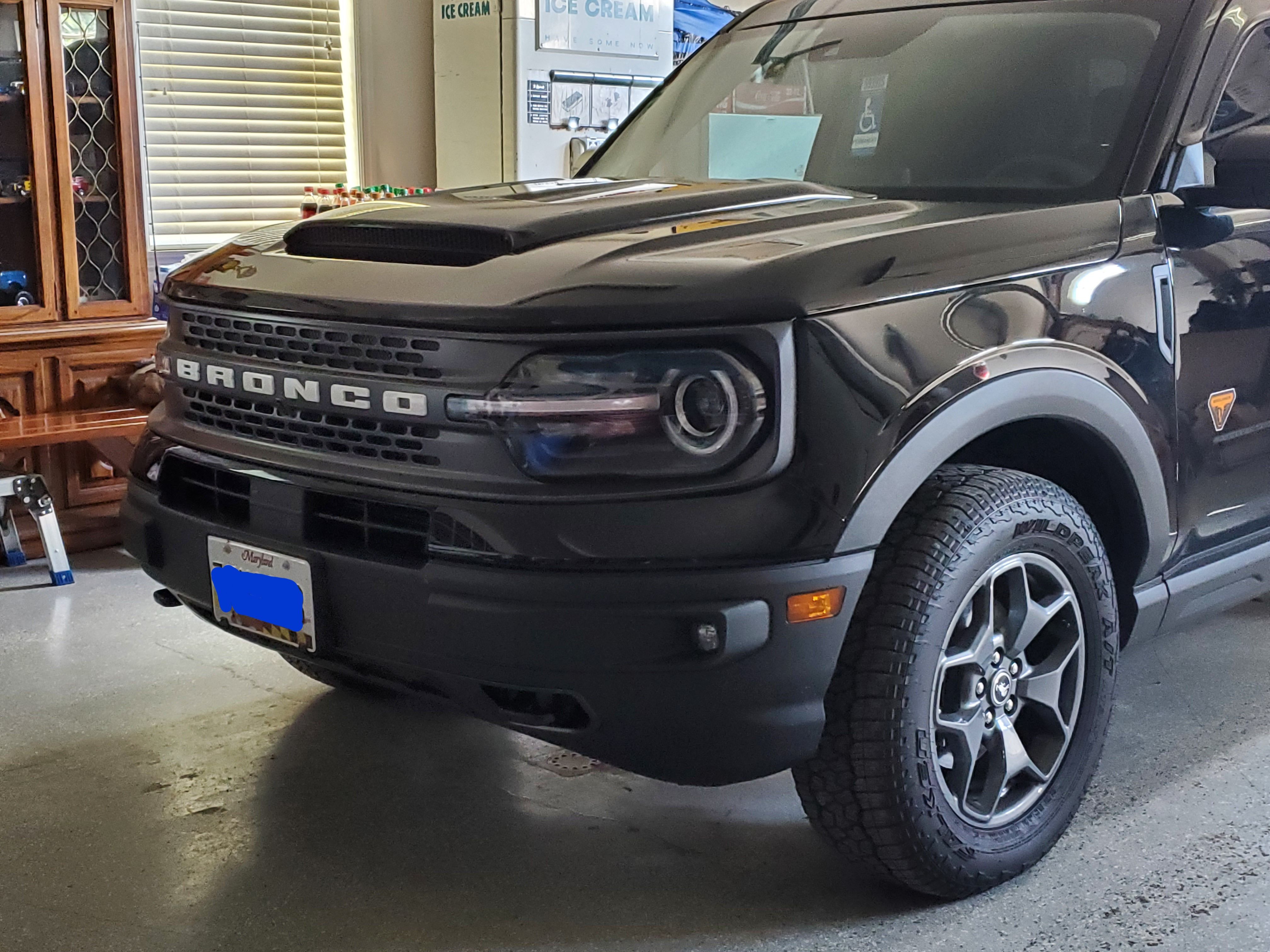 Shadow Black Hood Scoop and Rear Spoiler - Bronco Nation
