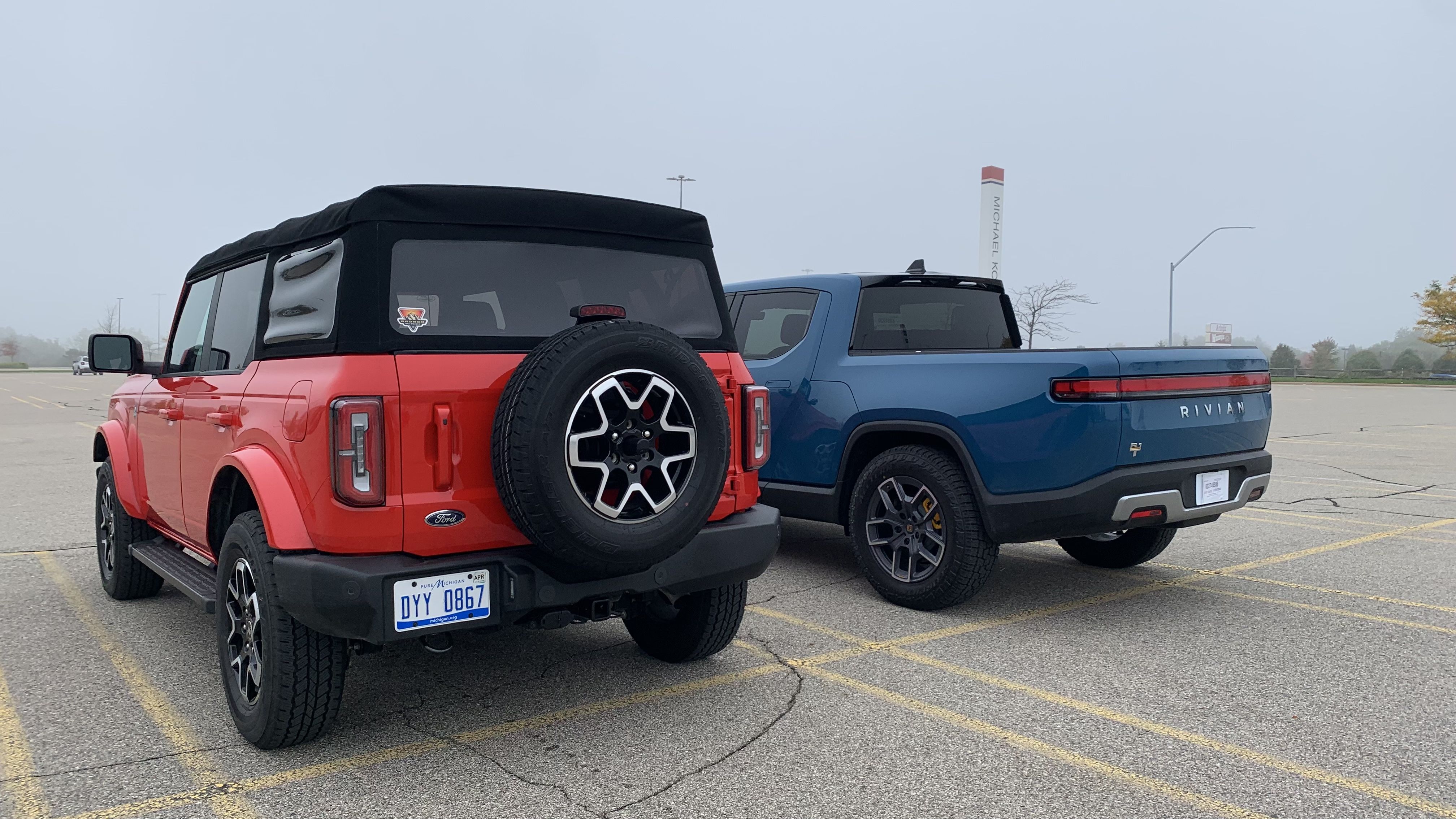 Bronco and Rivian R1T comparison! - Bronco Nation