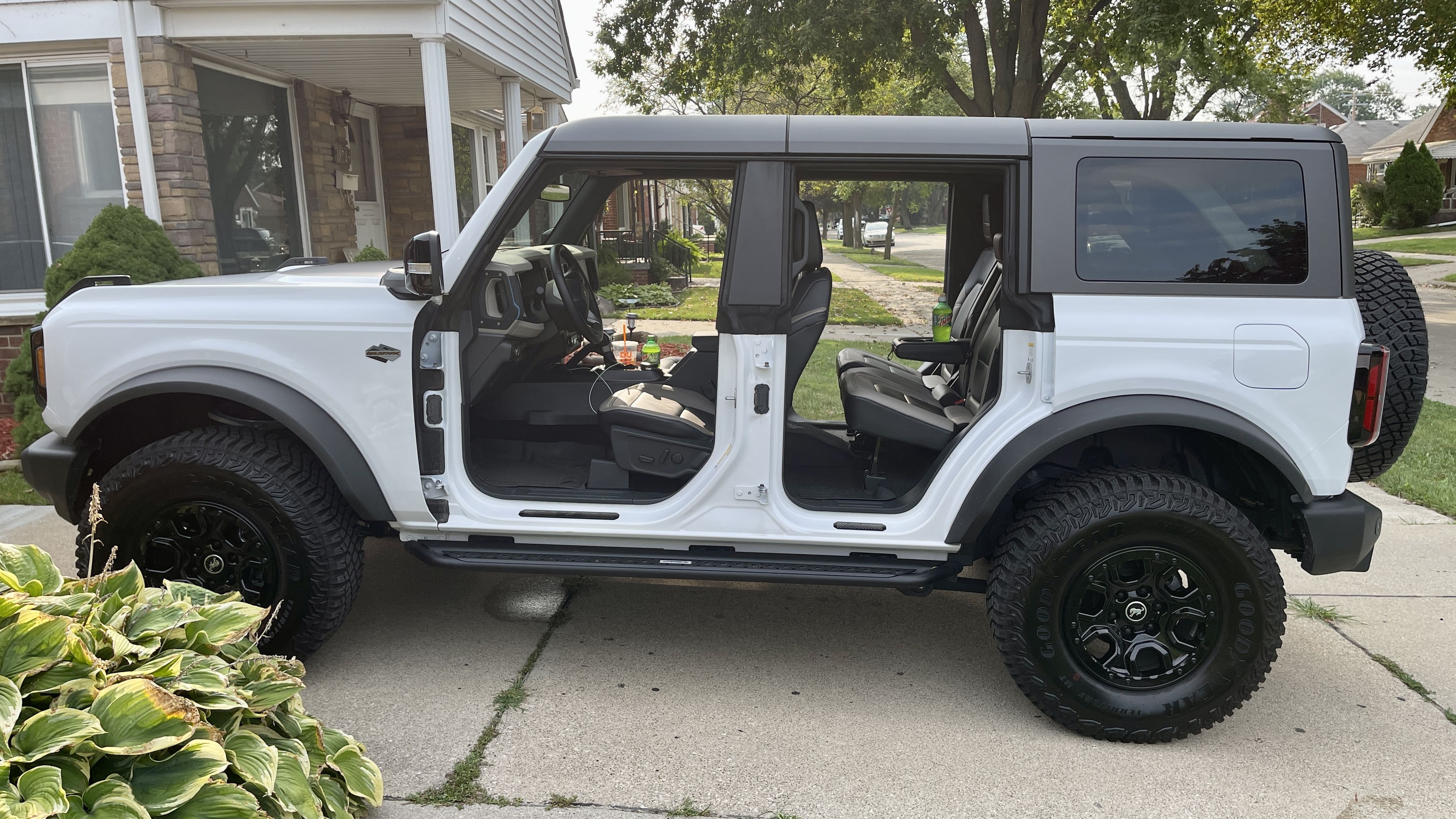 Doors off - Bronco Nation