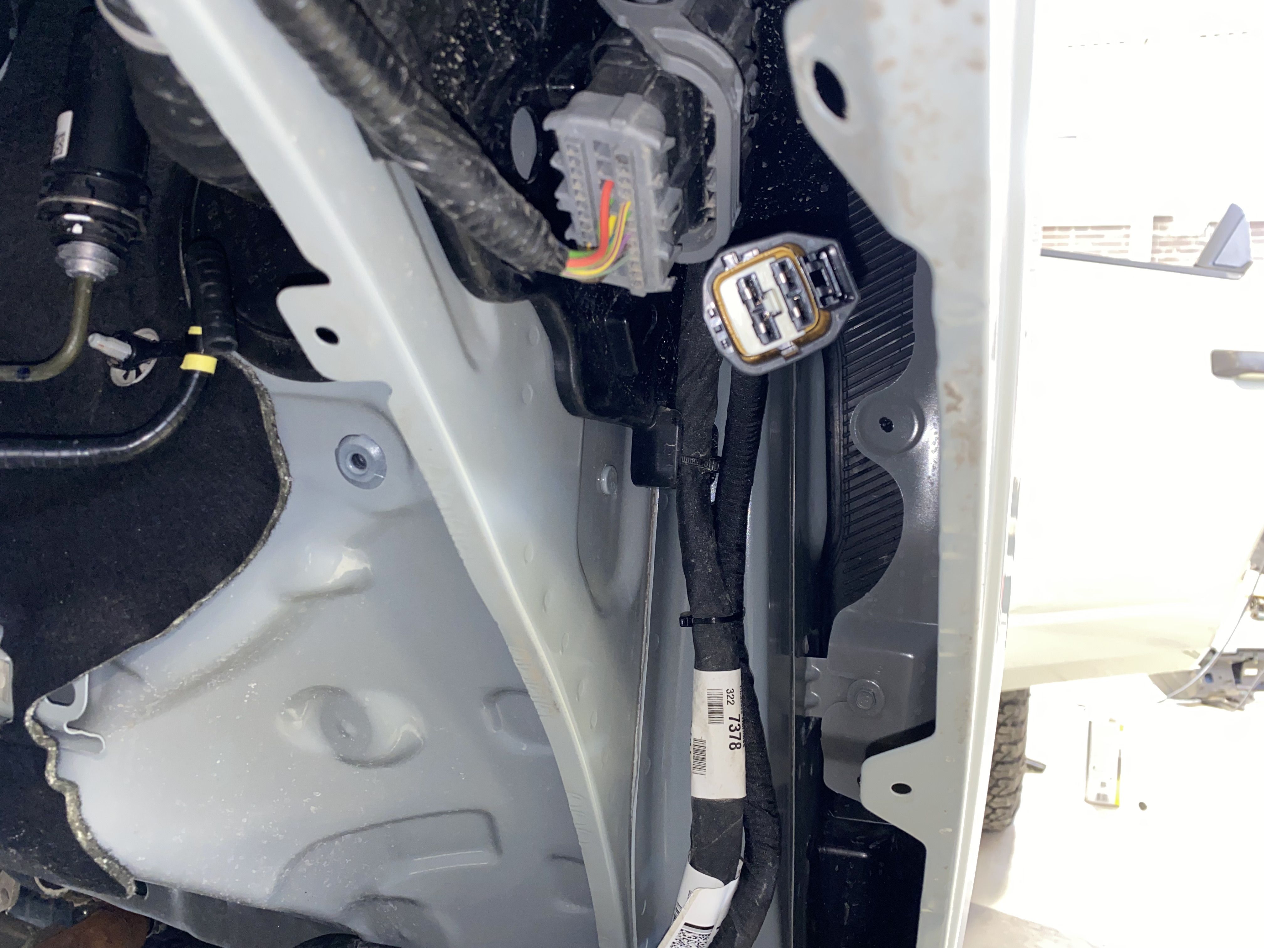 To remove tow or not to remove tow, that is the question. - Bronco Nation