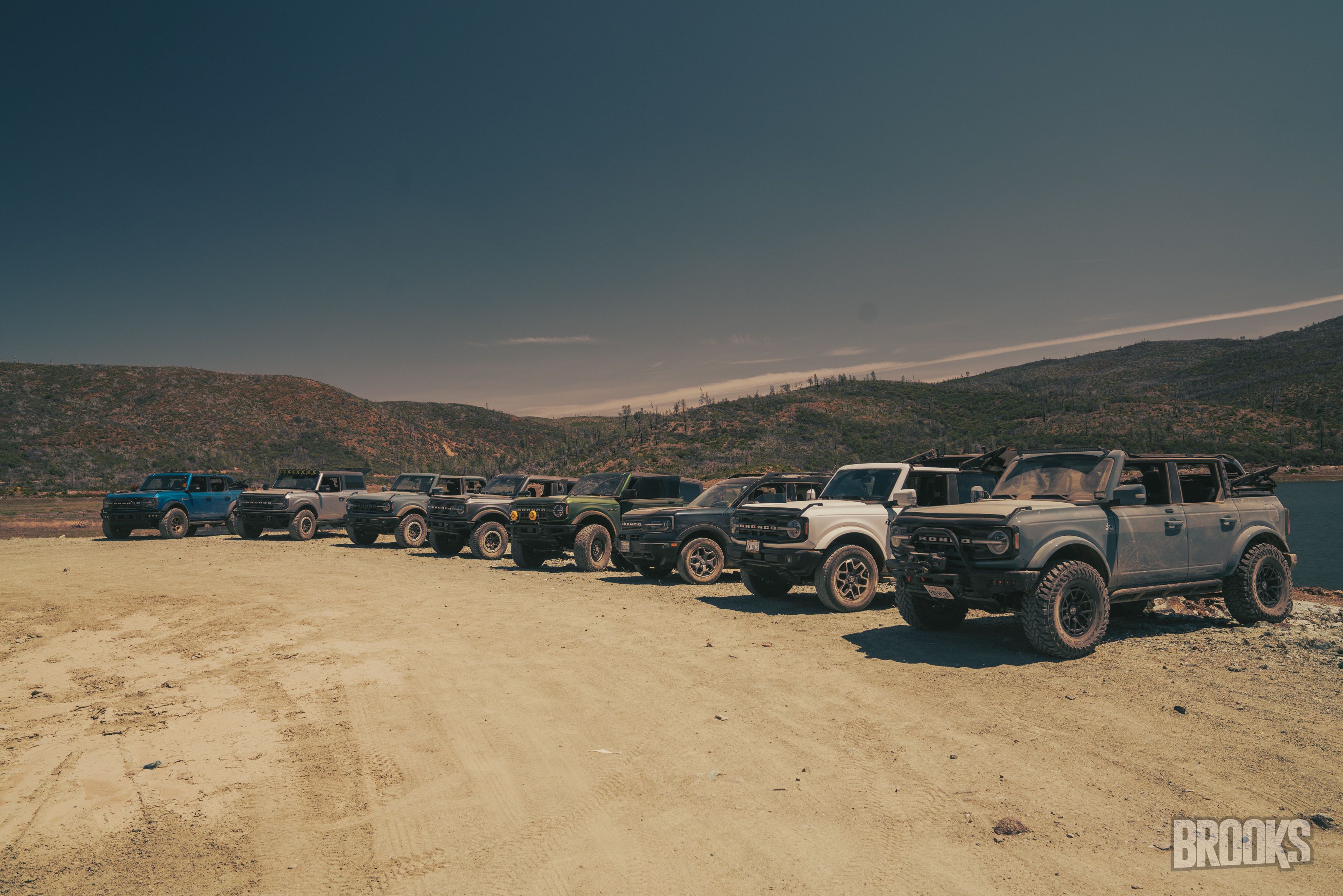 Out for a drive with a bunch of Broncos, a Jeep and a 4Runner ...